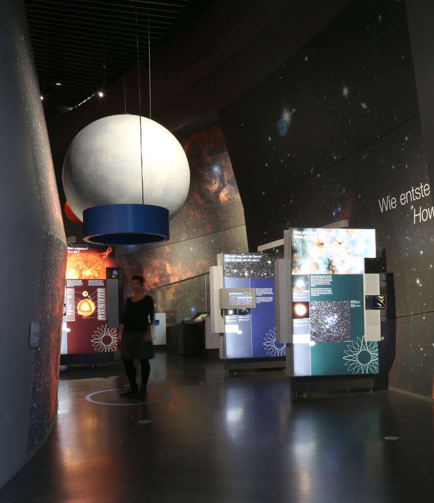 ESO Supernova - MEDIA|tek|gmbh